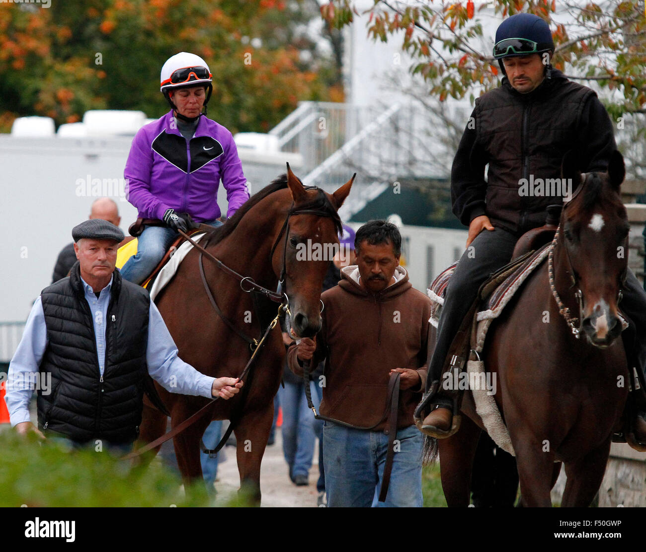 Lexington, KY, USA. 25th Oct, 2015. October 25, 2015: Beholder, trained ...