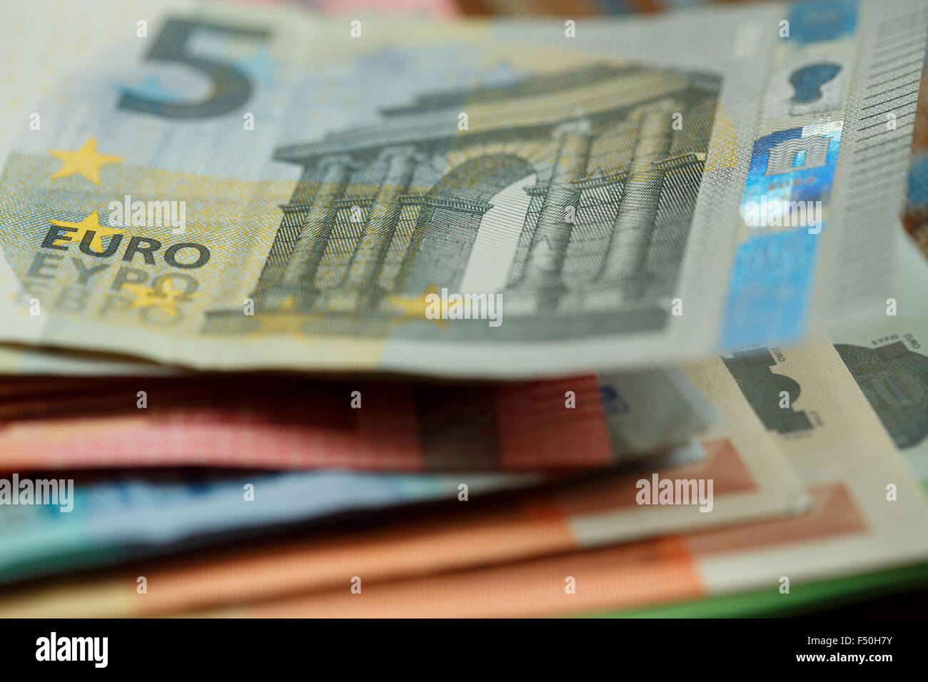Euro money banknotes hi-res stock photography and images - Alamy