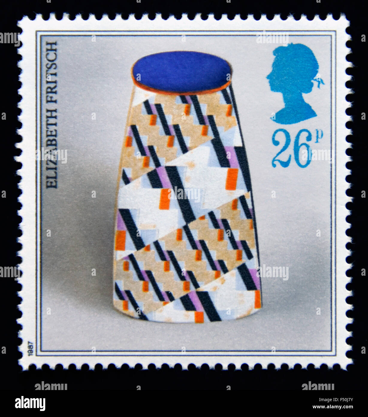 Postage stamp. Great Britain. Queen Elizabeth II. 1987. Studio Pottery ...
