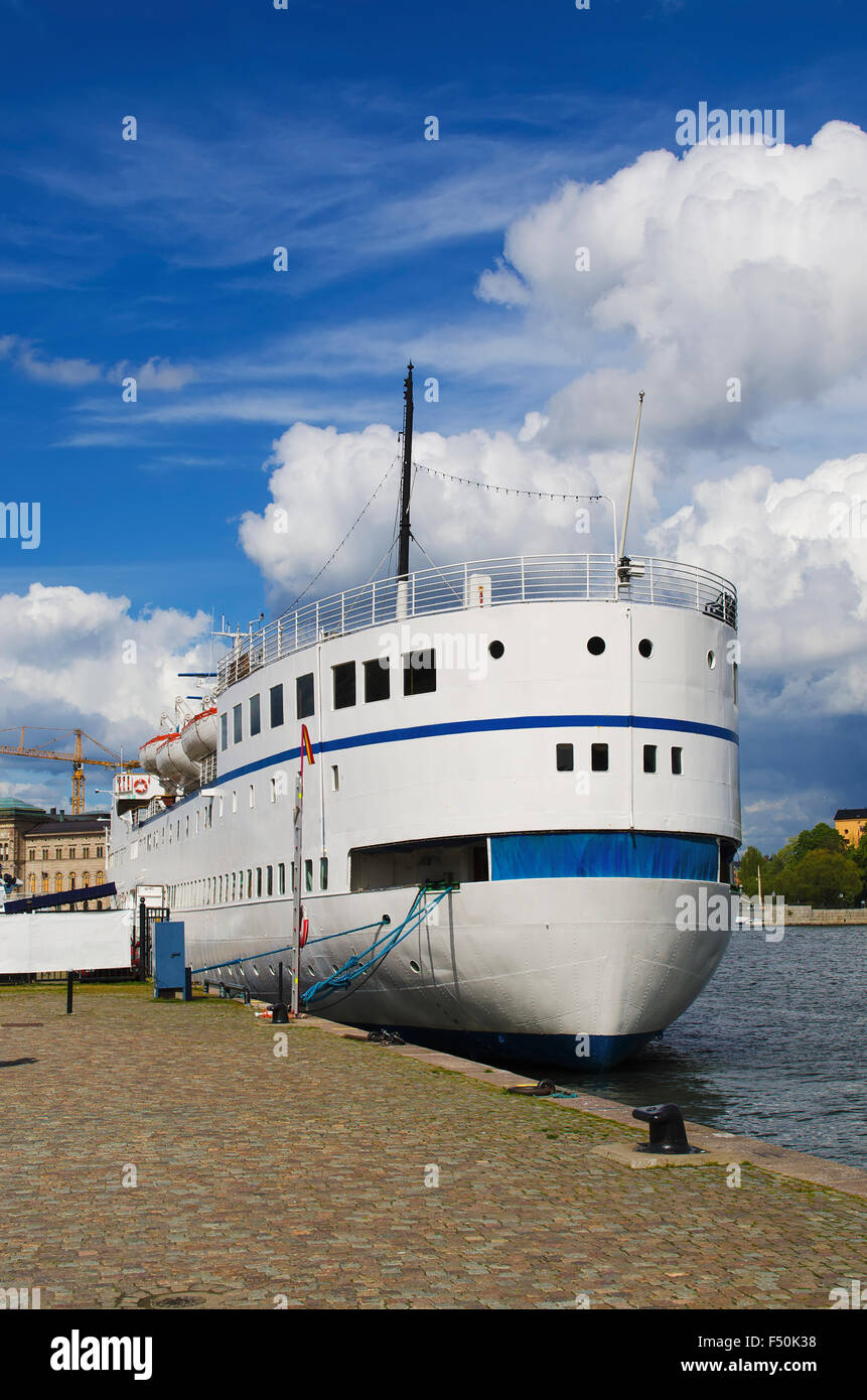 Swedish yacht marina summer hi-res stock photography and images - Alamy