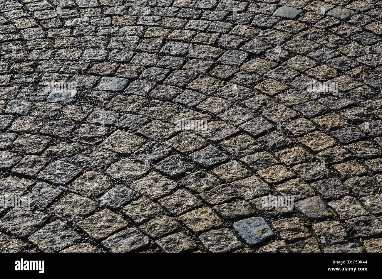 Damp cobble stone Stock Photo - Alamy
