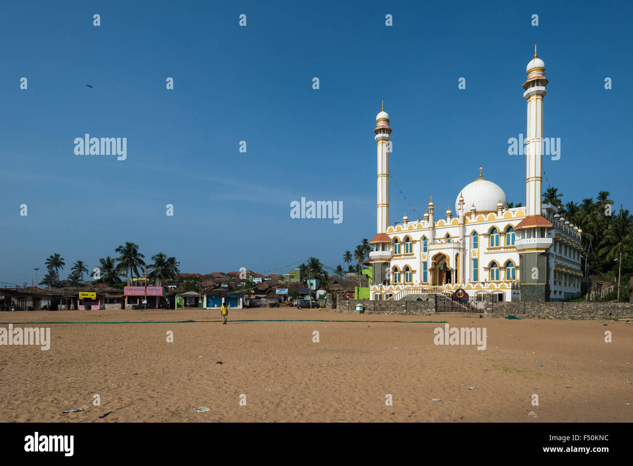 The mosque Mohijedin Palli is the main mosque in the islamic part of ...
