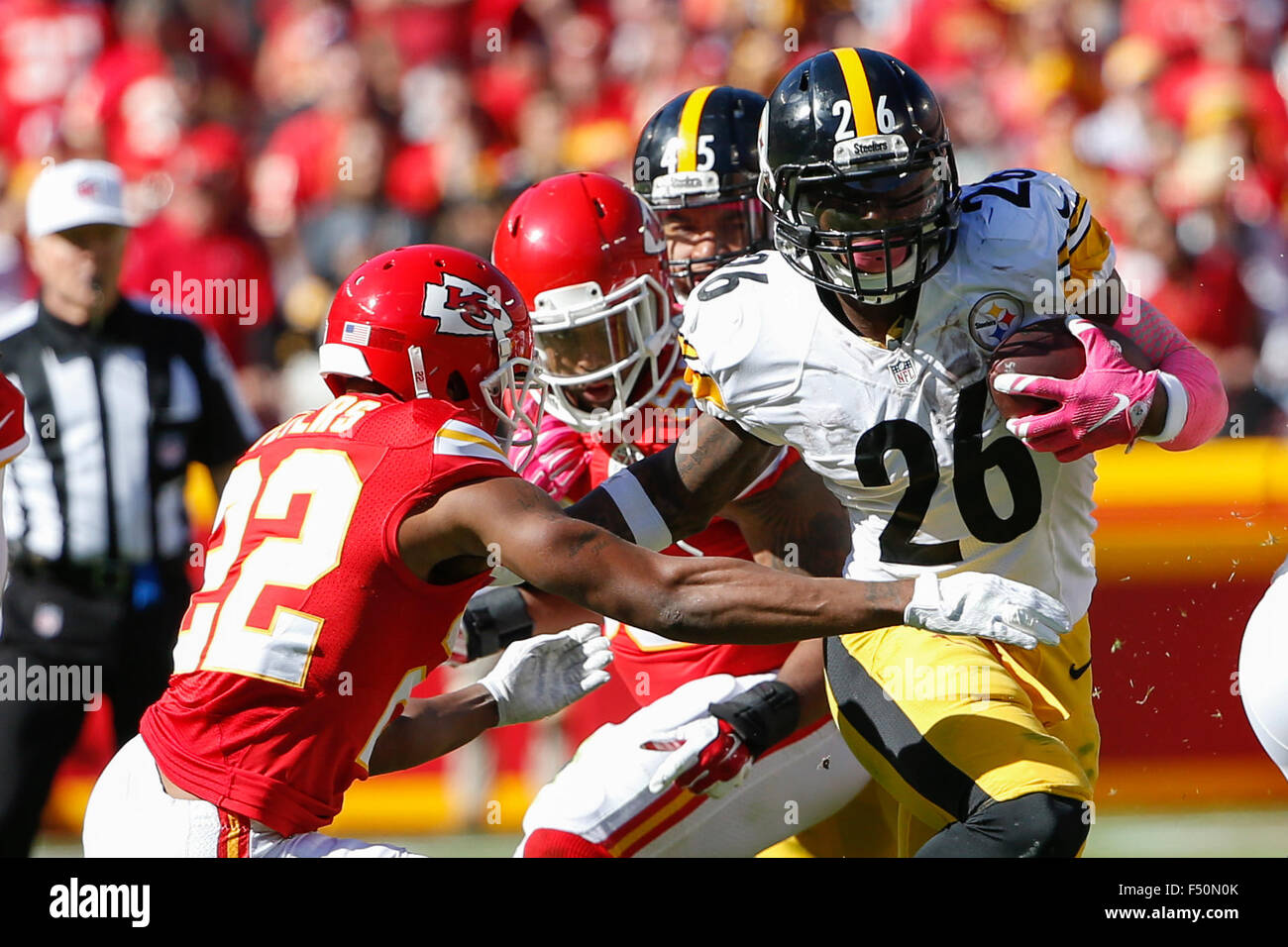 October 25, 2105: Pittsburgh Steelers running back Le'Veon Bell (26 ...