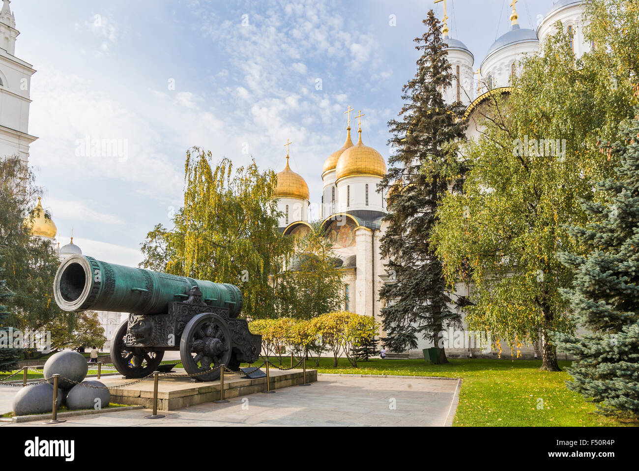 Moscow kremlin 16th century hi-res stock photography and images - Alamy