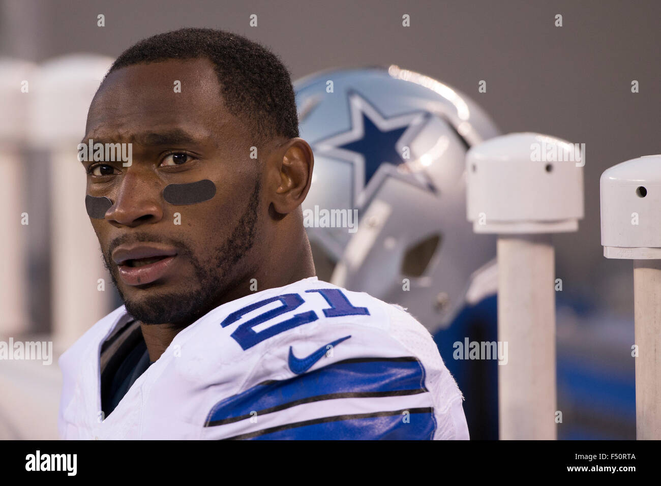 East Rutherford, New Jersey, USA. 25th Oct, 2015. Dallas Cowboys ...