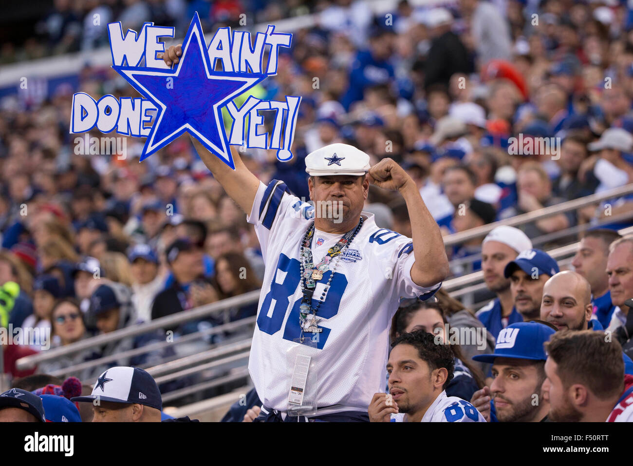 East Rutherford, New Jersey, USA. 25th Oct, 2015. Dallas Cowboys fan ...