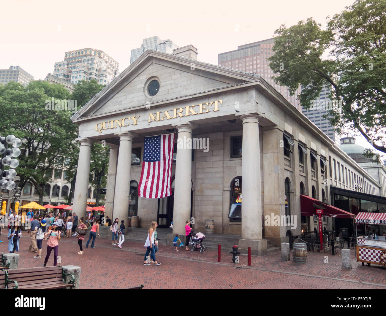 Quincy market and boston hi-res stock photography and images - Alamy