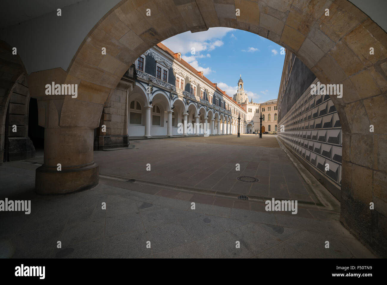 Rococo style gate hi-res stock photography and images - Alamy