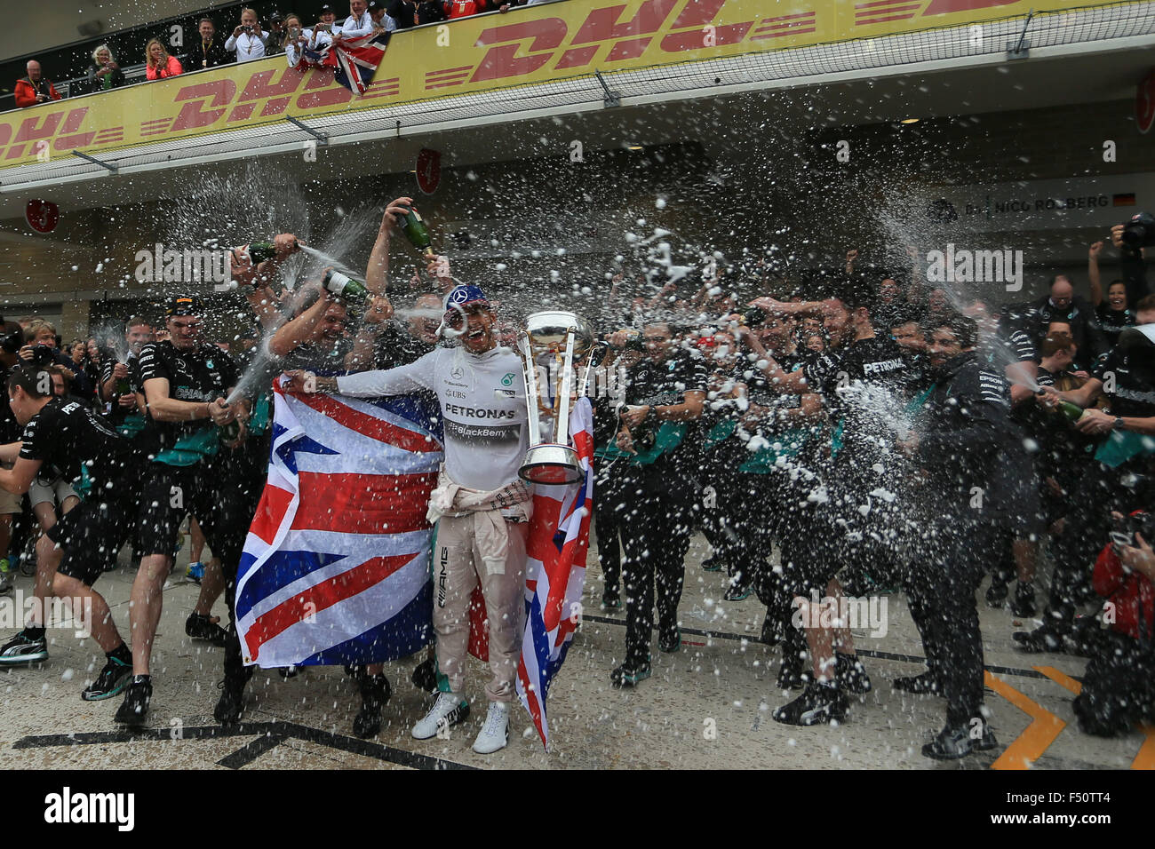 Lewis hamilton 2015 world champion hi-res stock photography and images ...