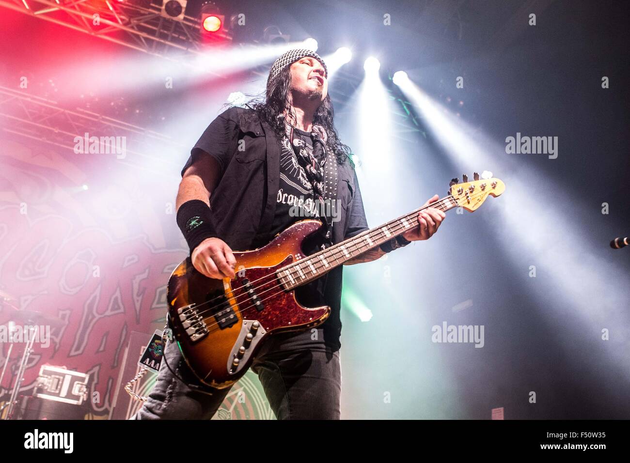Hardcore superstar music hi-res stock photography and images - Alamy