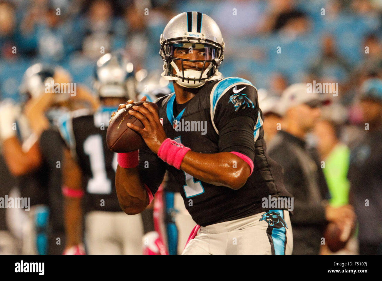 Charlotte Nc Usa 25th Oct 2015 Quarterback Cam Newton 1 Of The