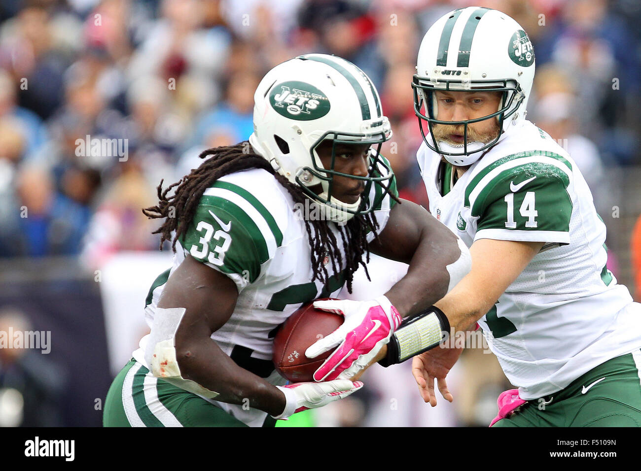 Gillette Stadium. 25th Oct, 2015. MA, USA; New York Jets quarterback ...