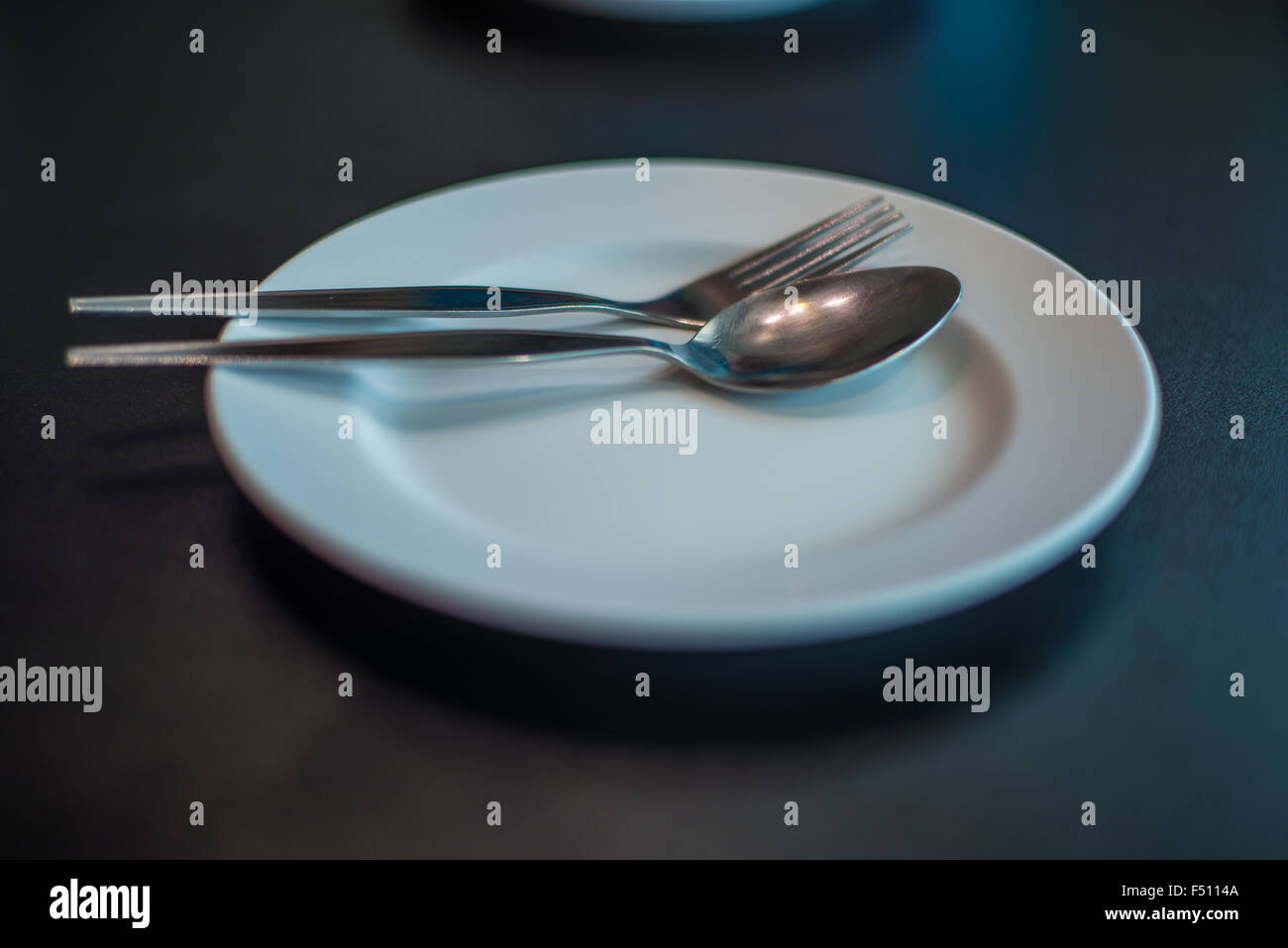Empty lunch table hi-res stock photography and images - Alamy