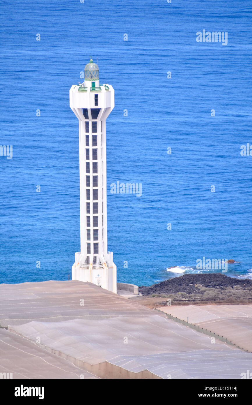 Classic Lighthouse Building Stock Photo - Alamy