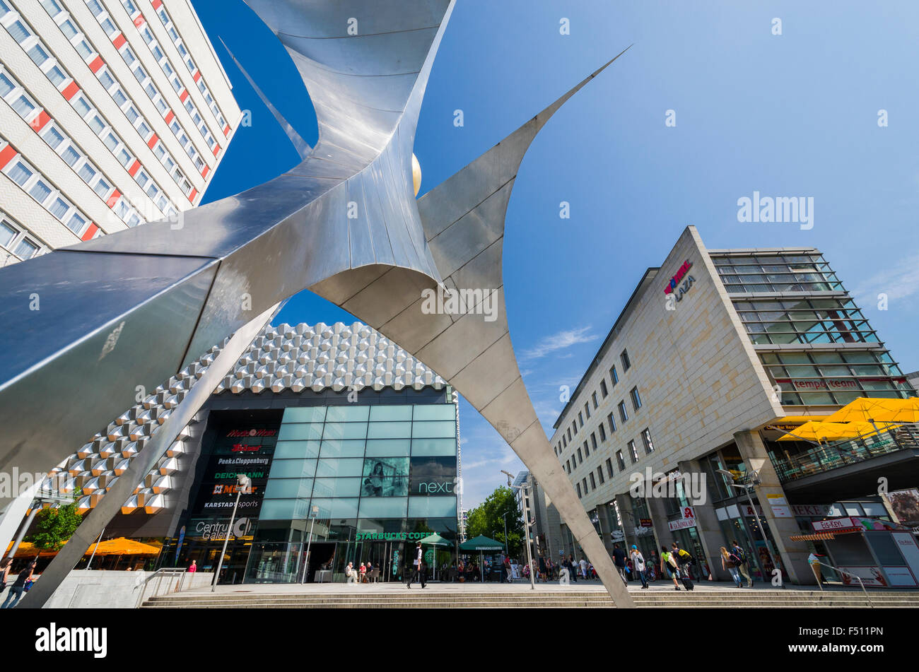 Modern art at the shopping mall Prager street Stock Photo - Alamy