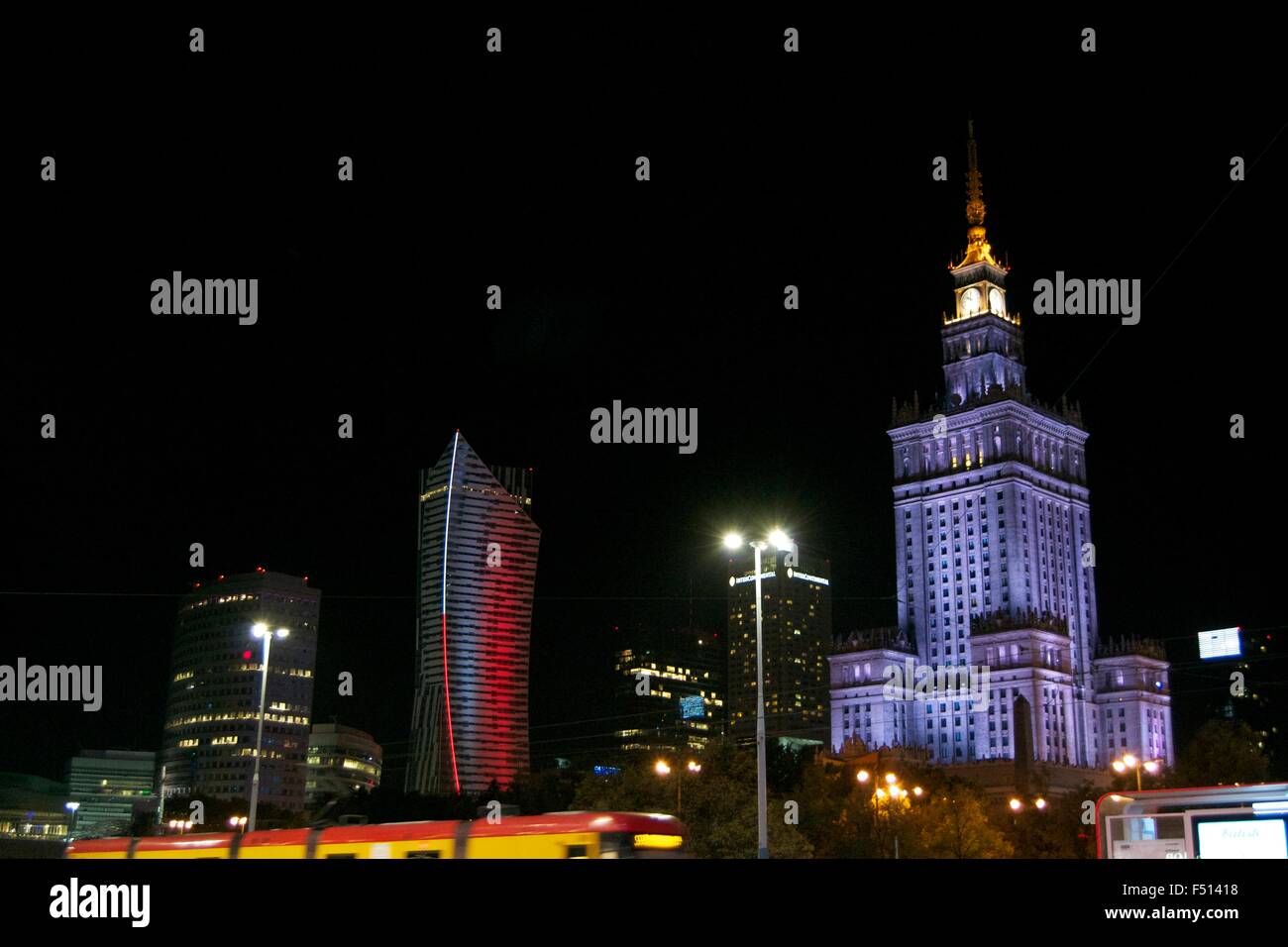 Buildings skyscraper hi-res stock photography and images - Alamy