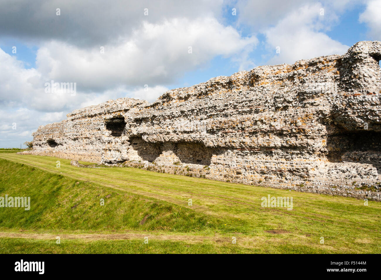 England, Richborough Roman Saxon Shore fort. Ruins of 3th century thick ...
