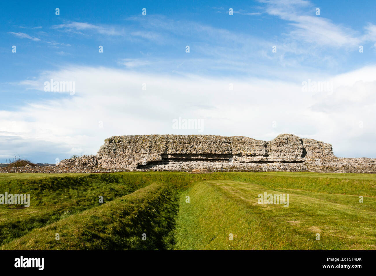 England, Kent, Richborough Roman castle. Early 1st century defensive ...