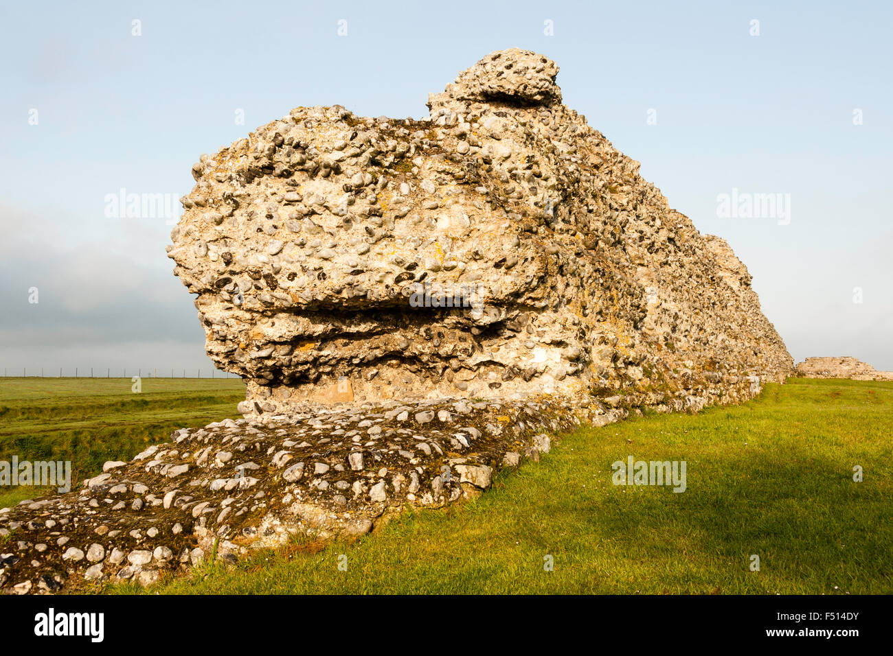 England, Kent. Richborough Roman castle, Portus Rutupiae. 3rd century ...