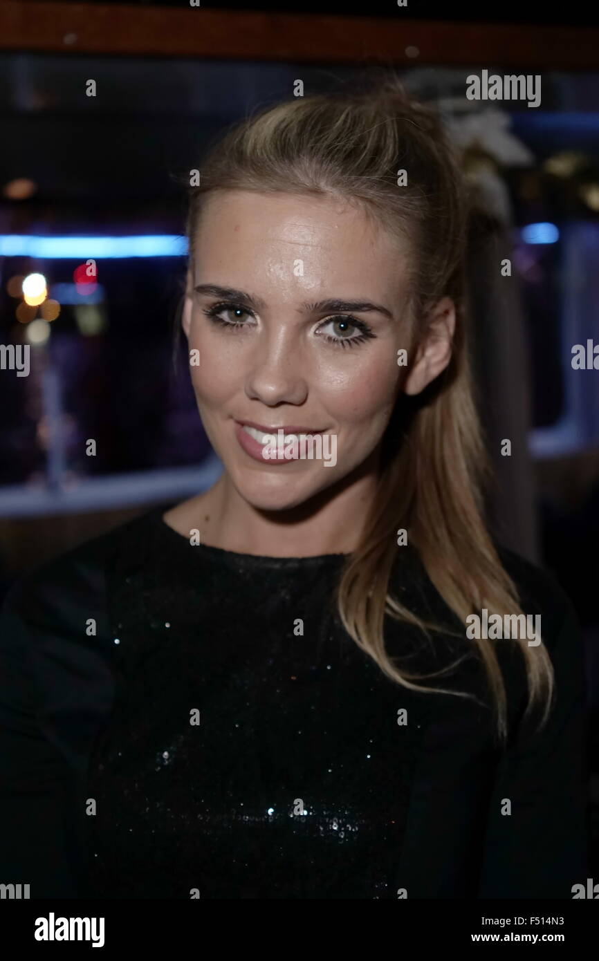 London, England, 25th Oct 2015 : A host of fashionista and Megan Rees ...