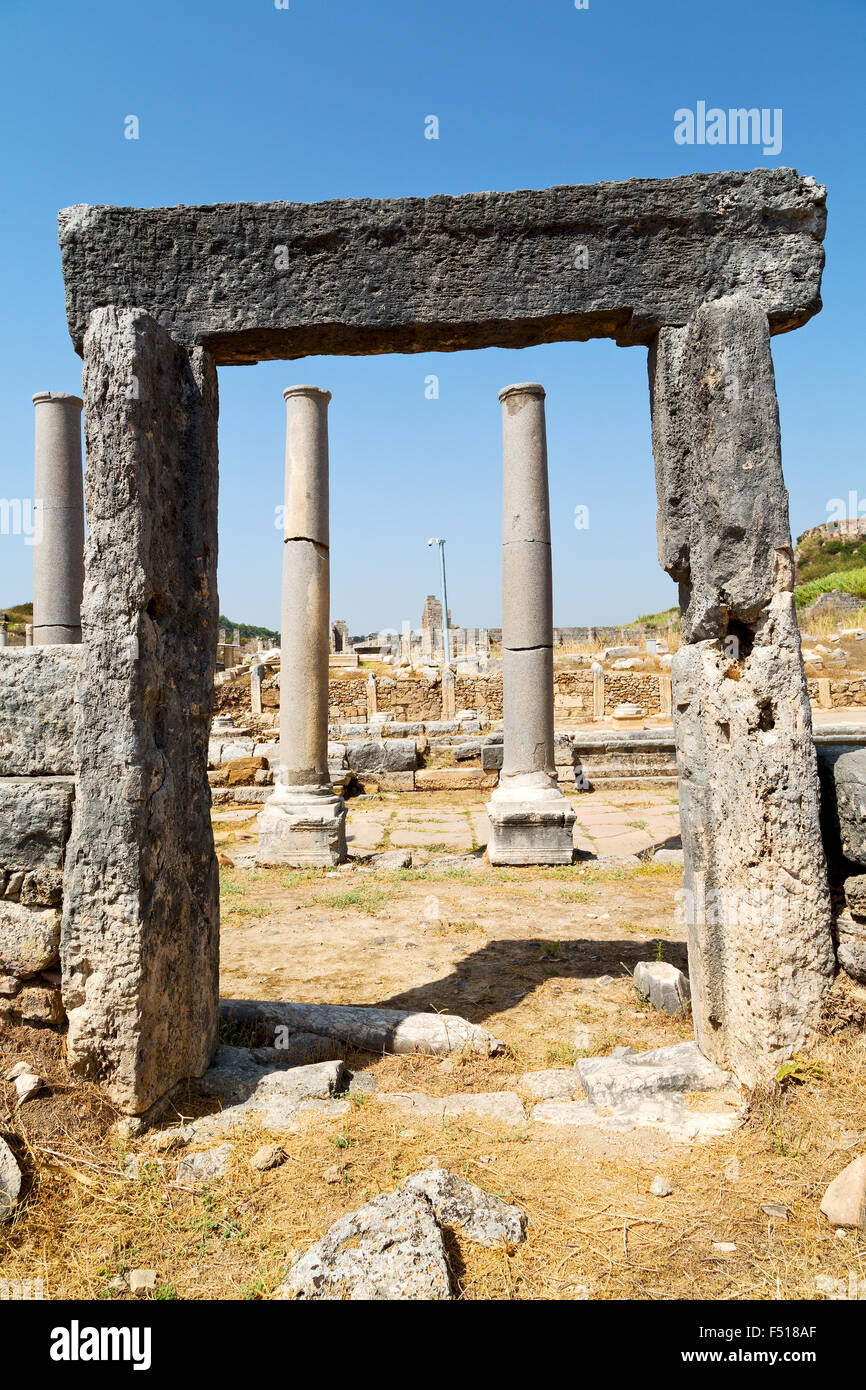 old construction in asia turkey the column and the roman temple Stock ...