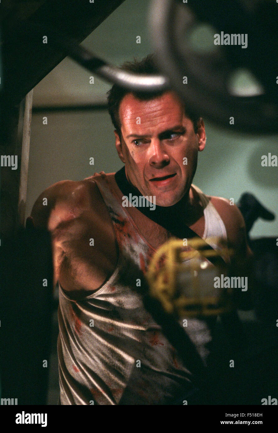 Die hard 1988 hi-res stock photography and images - Alamy
