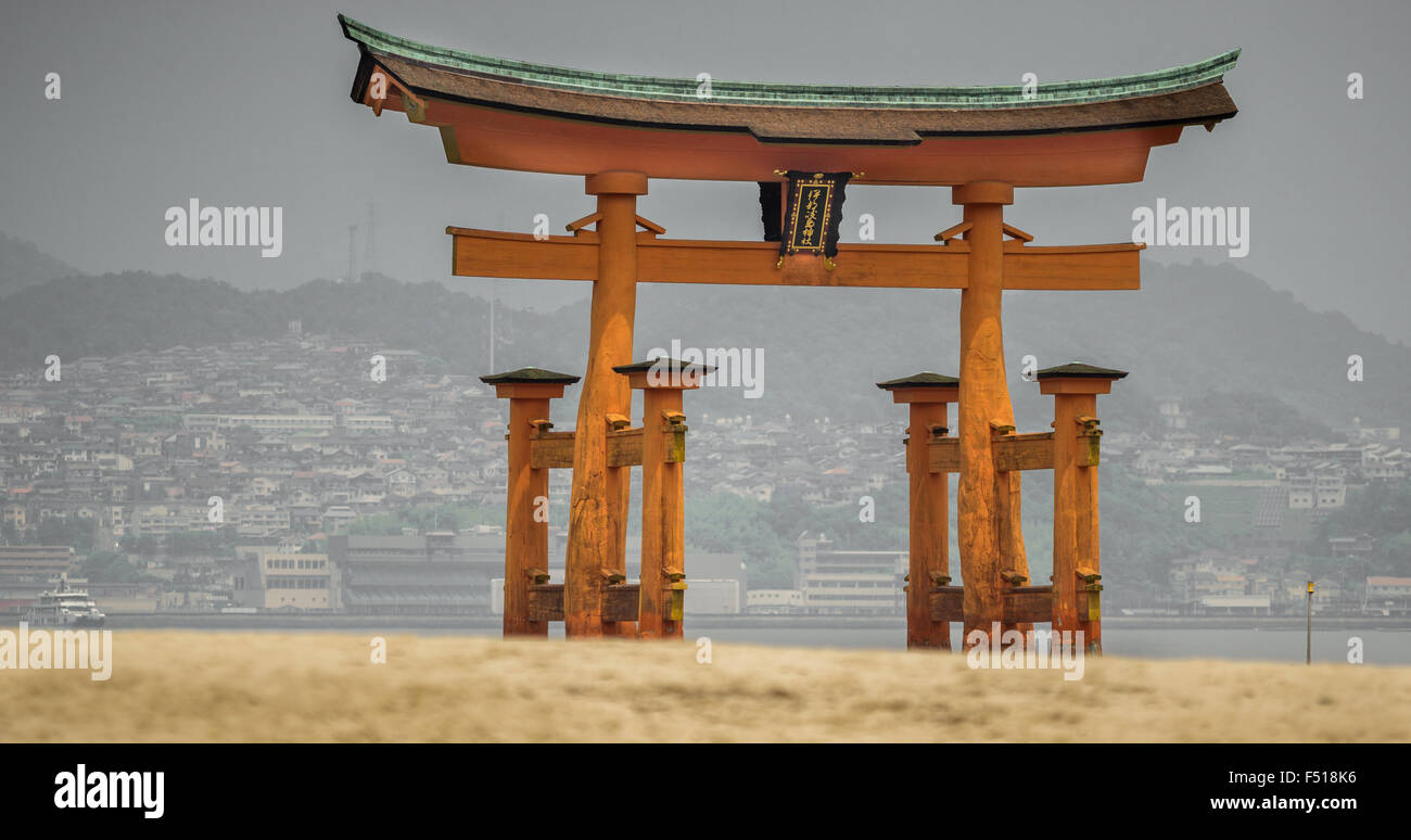 Miyajima, Floating Torii gate in Japan Stock Photo - Alamy