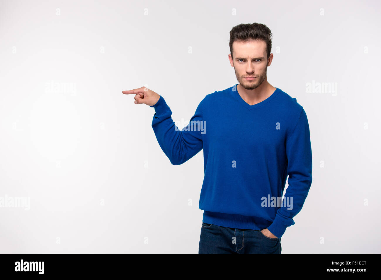 Angry man and pointing hi-res stock photography and images - Alamy