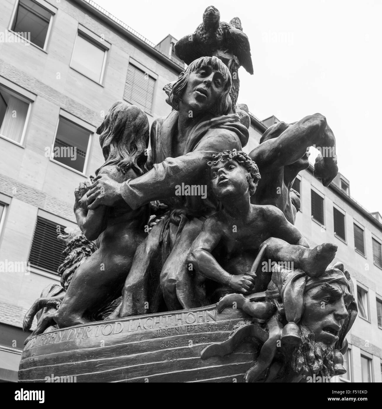 Ship of fools hi-res stock photography and images - Alamy