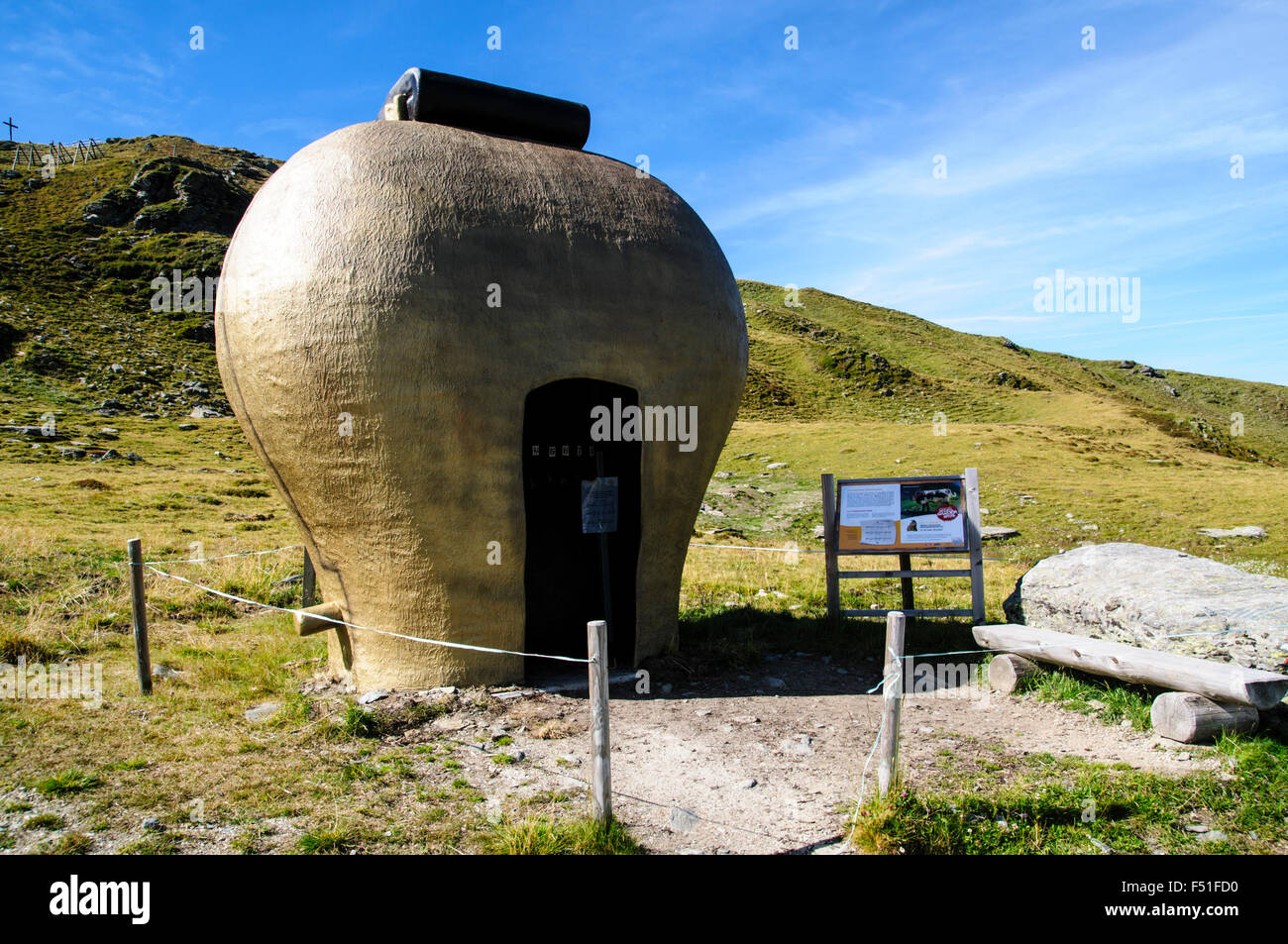 Yodeling alps High Resolution Stock Photography and Images - Alamy