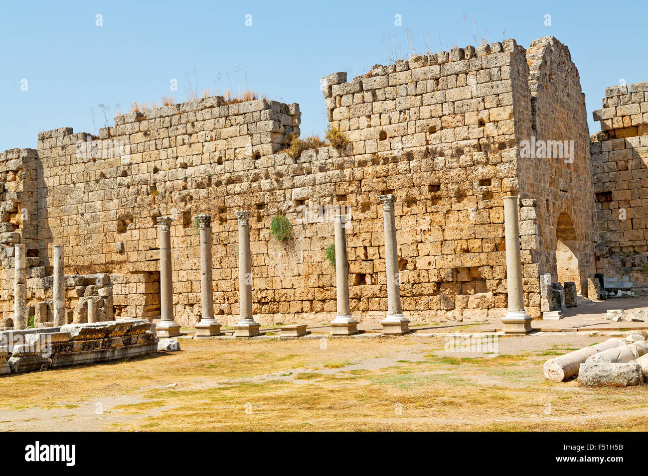 old construction in asia turkey the column and the roman temple Stock ...
