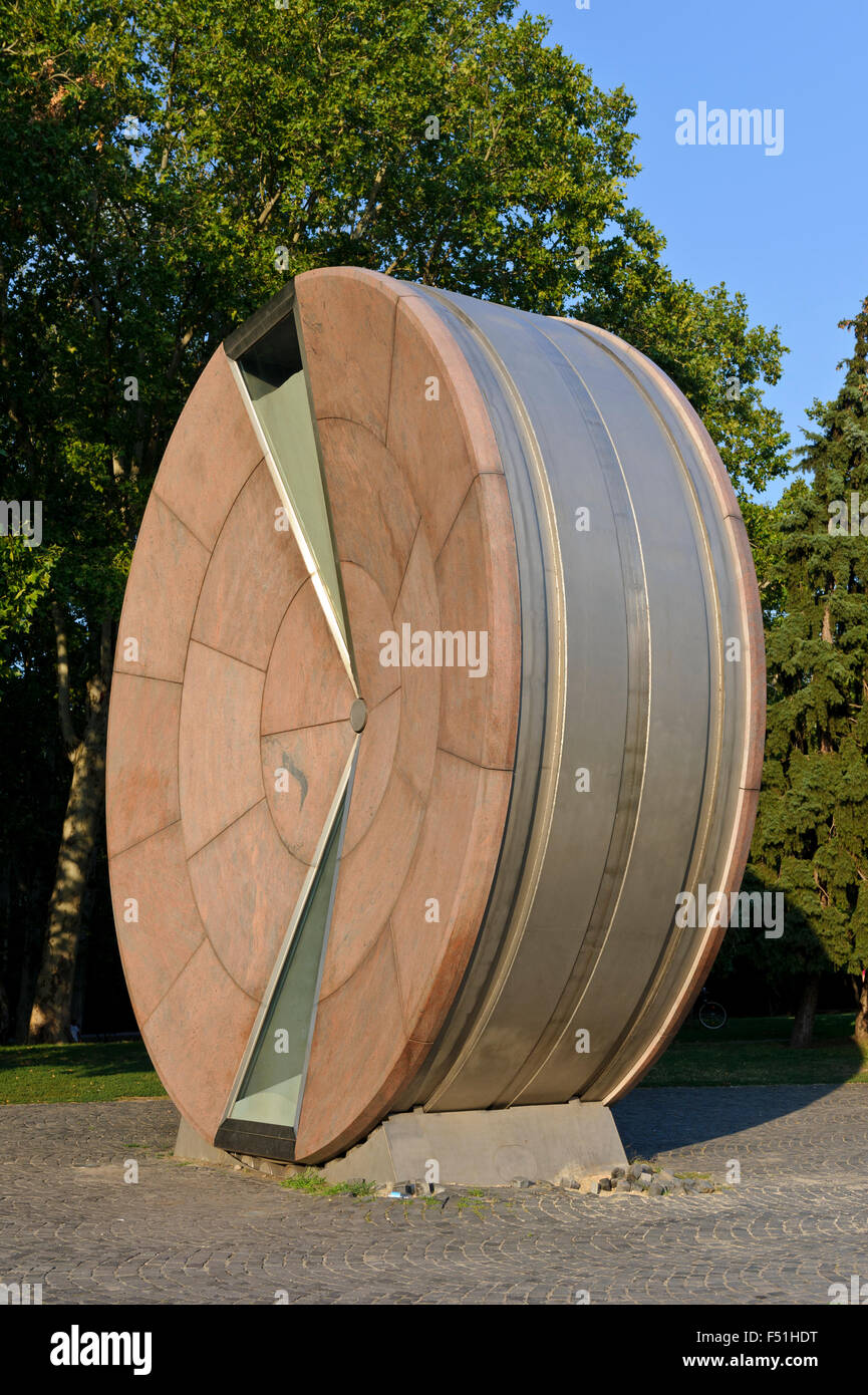 A huge Timewheel in the City Park in Budapest, Hungary Stock Photo - Alamy