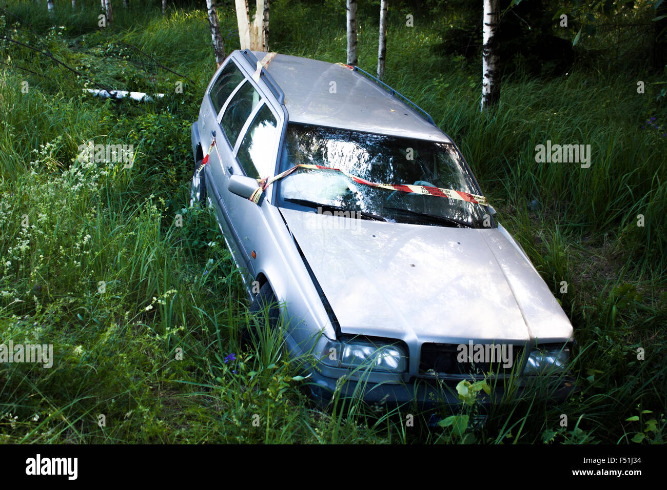 Accident grey car hi-res stock photography and images - Alamy