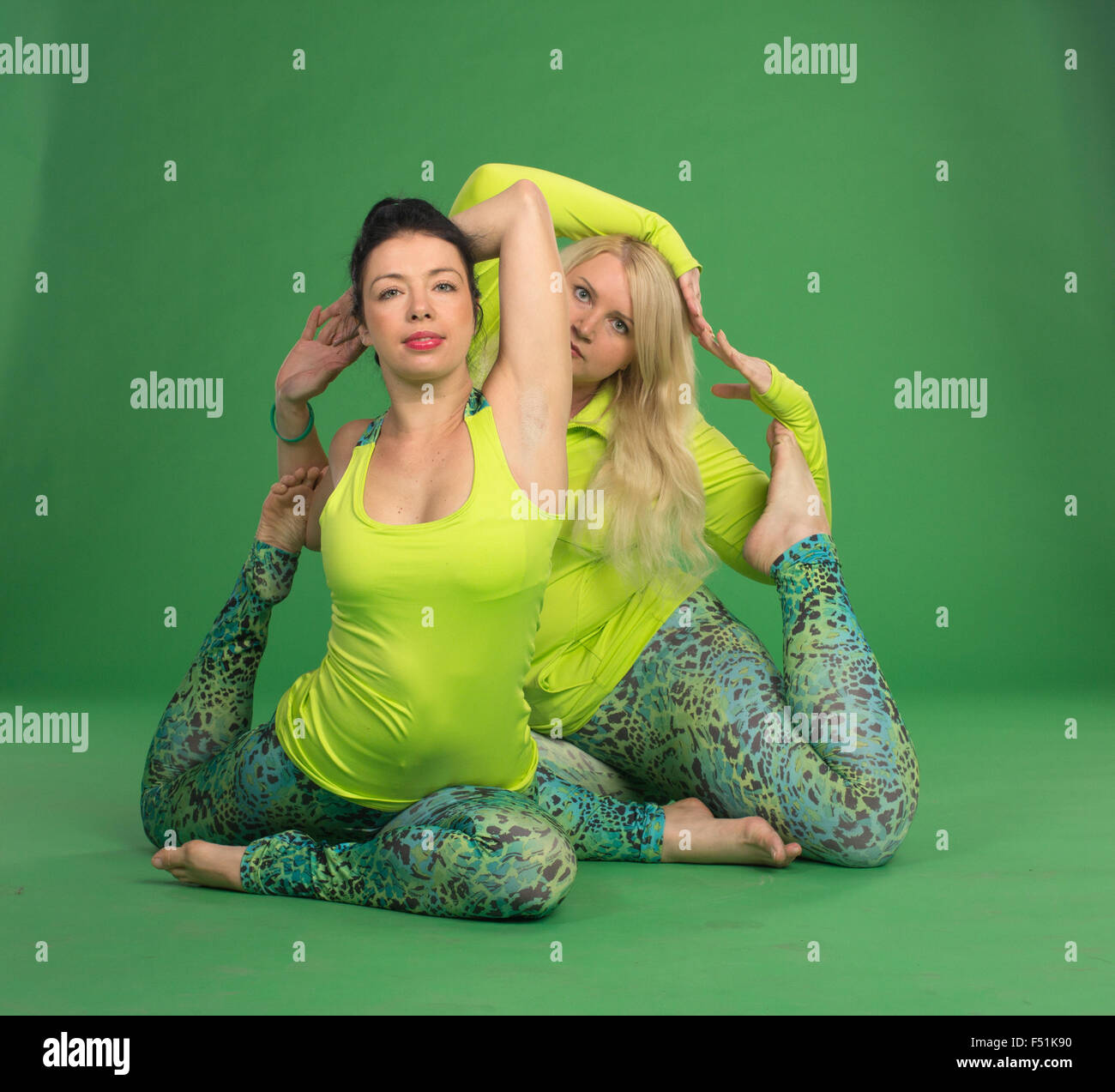 Making poses hi-res stock photography and images - Alamy