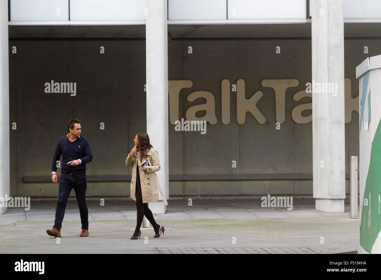 London, UK. 26th Oct, 2015. PICTURED: Talk Talk London offices.Shares ...