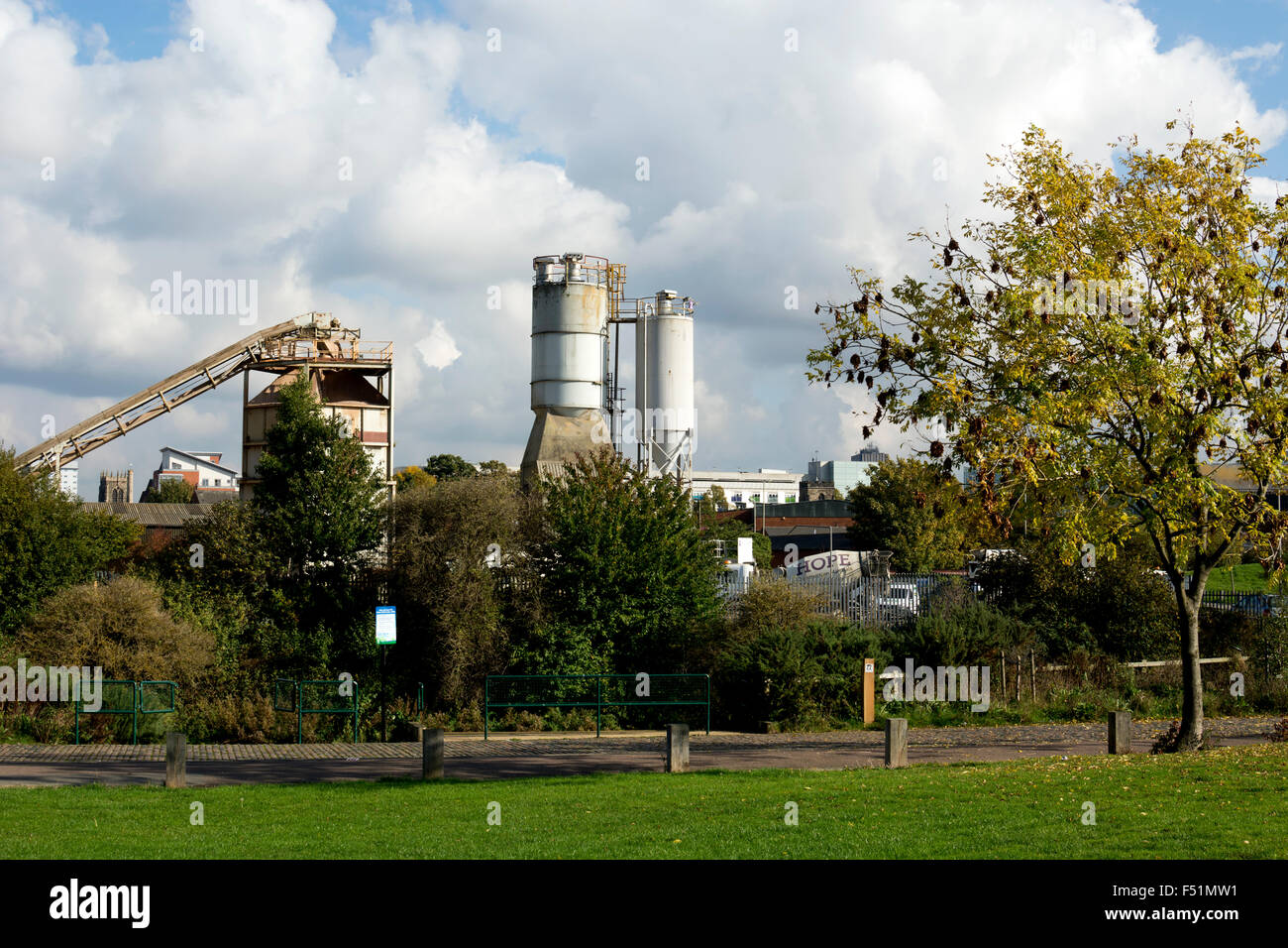 Hope Construction Materials depot from Rally Park, Leicester ...