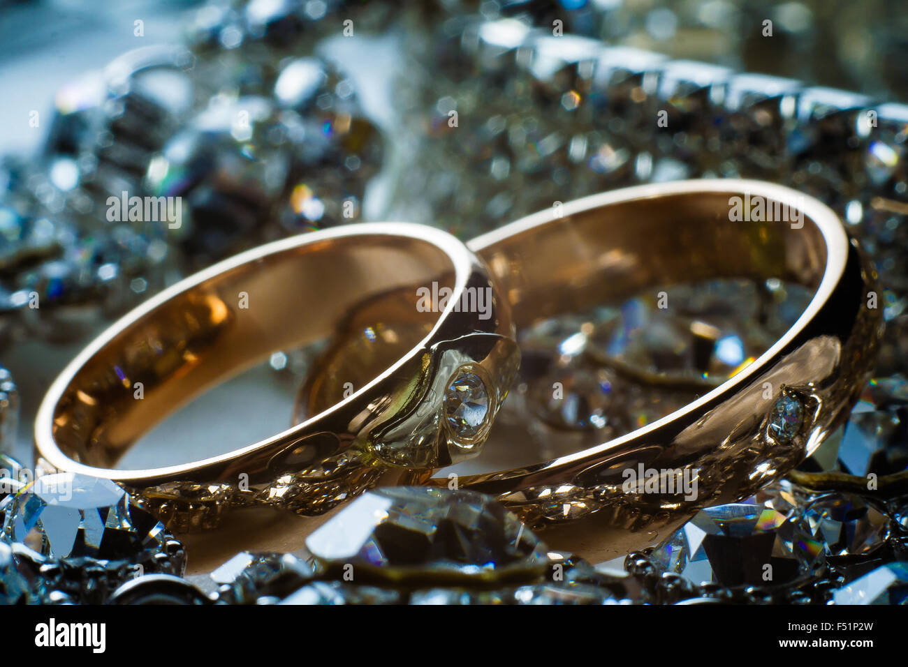 Beautiful wedding rings Stock Photo - Alamy