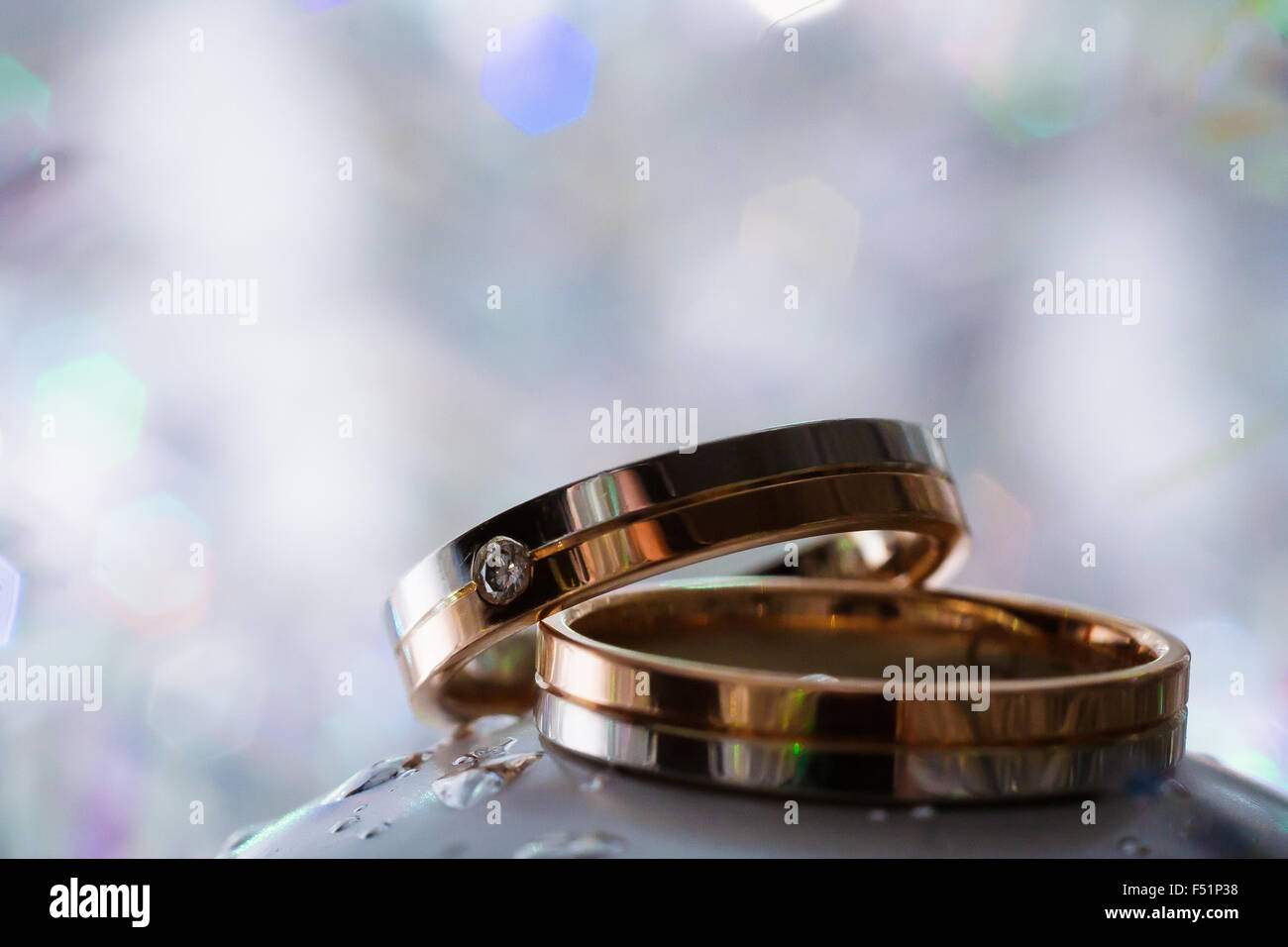 Beautiful wedding rings Stock Photo - Alamy