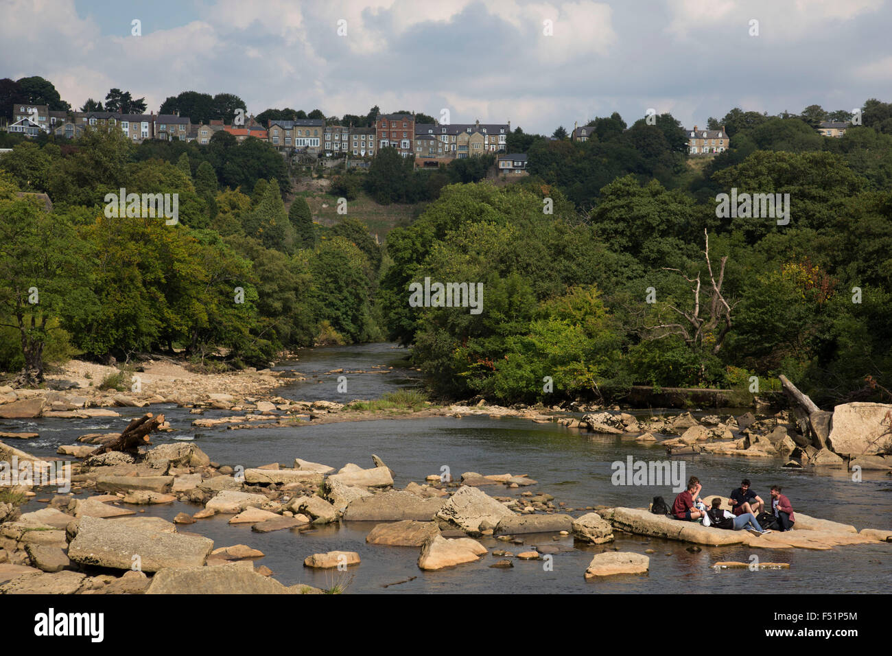 River swale richmond town yorkshire rivers hi-res stock photography and ...