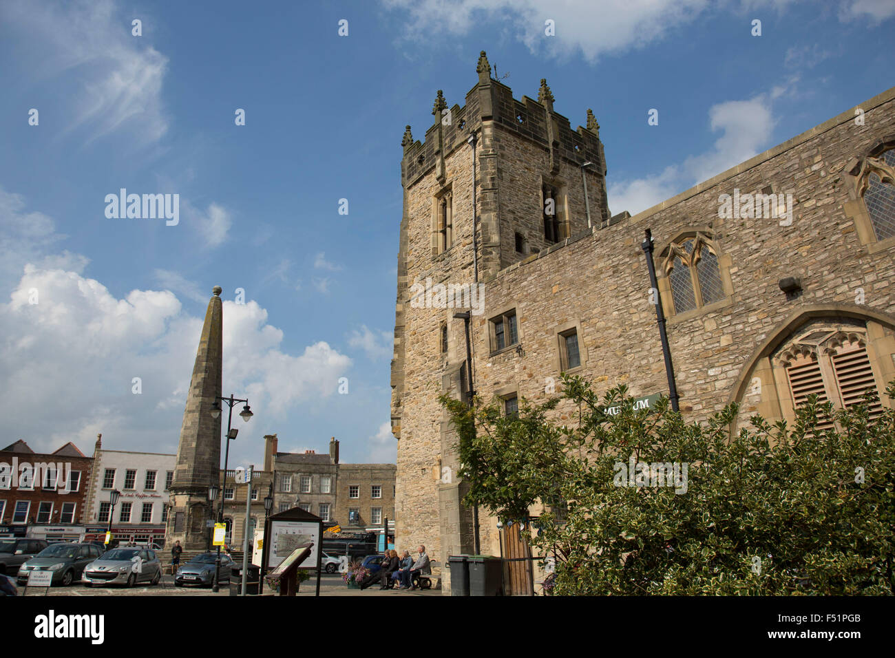 Richmond market cross north yorkshire hi-res stock photography and ...