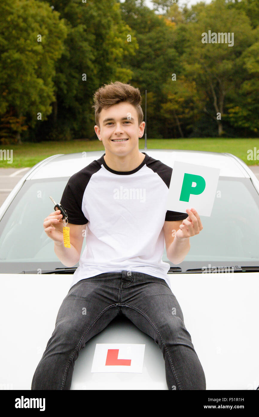 Learner driver student uk hi-res stock photography and images - Alamy