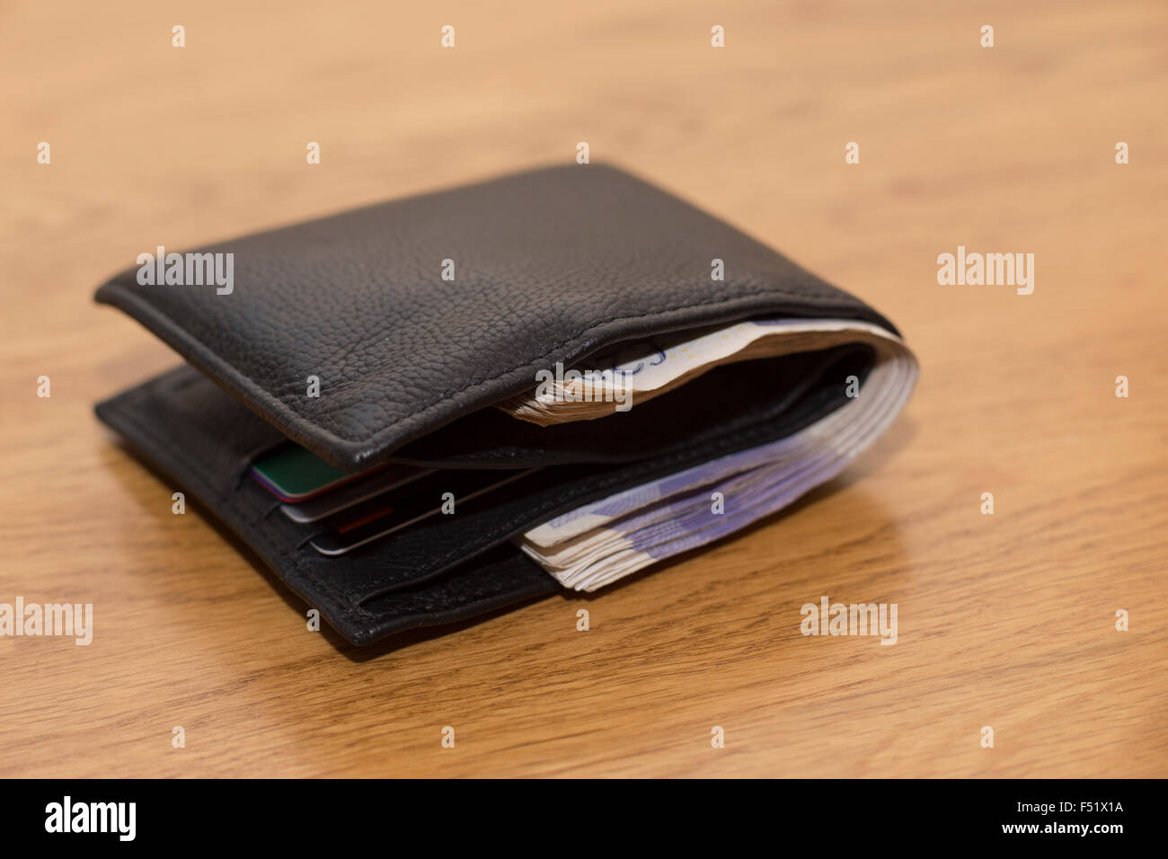 Loads of money hi-res stock photography and images - Alamy