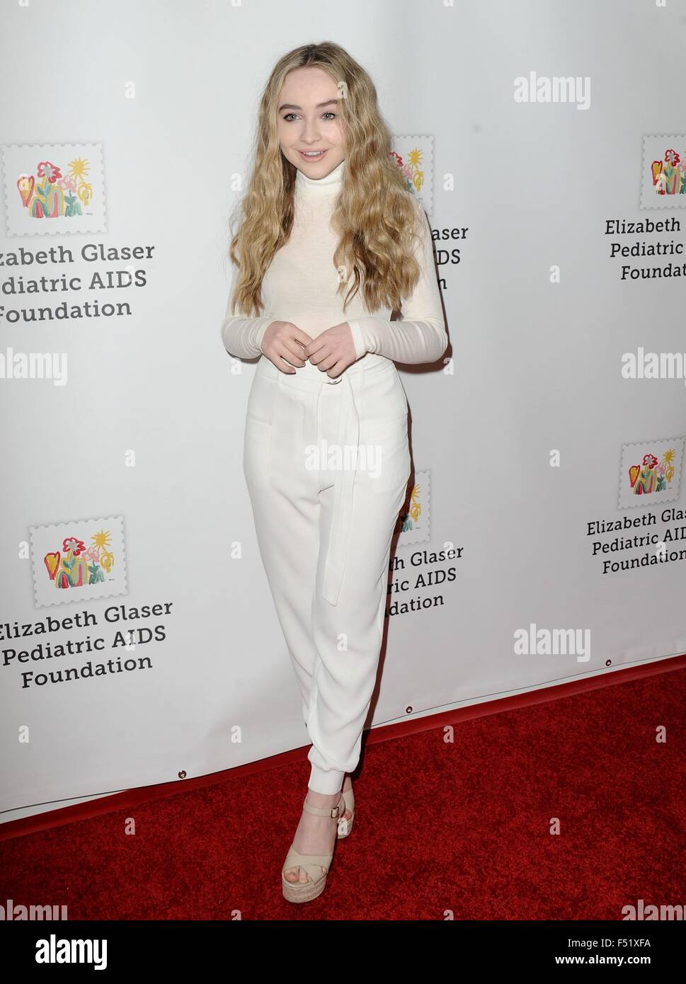 Sabrina carpenter october 25th hi-res stock photography and images - Alamy