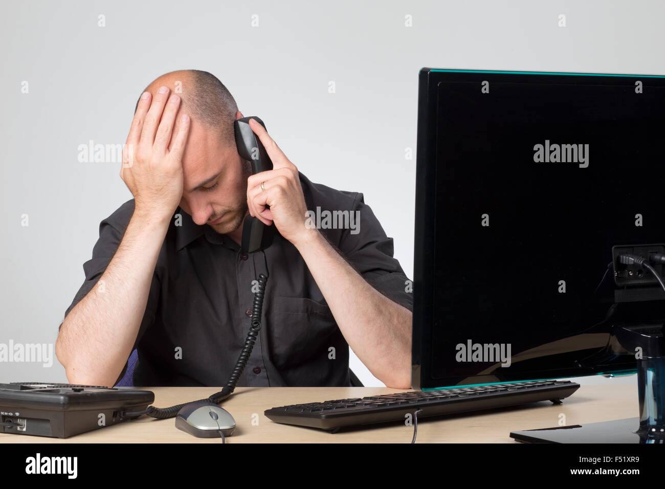 Confused client hi-res stock photography and images - Alamy