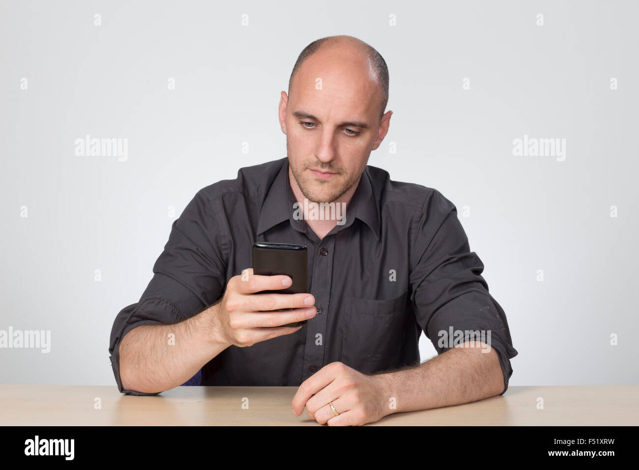 Updating status hi-res stock photography and images - Alamy
