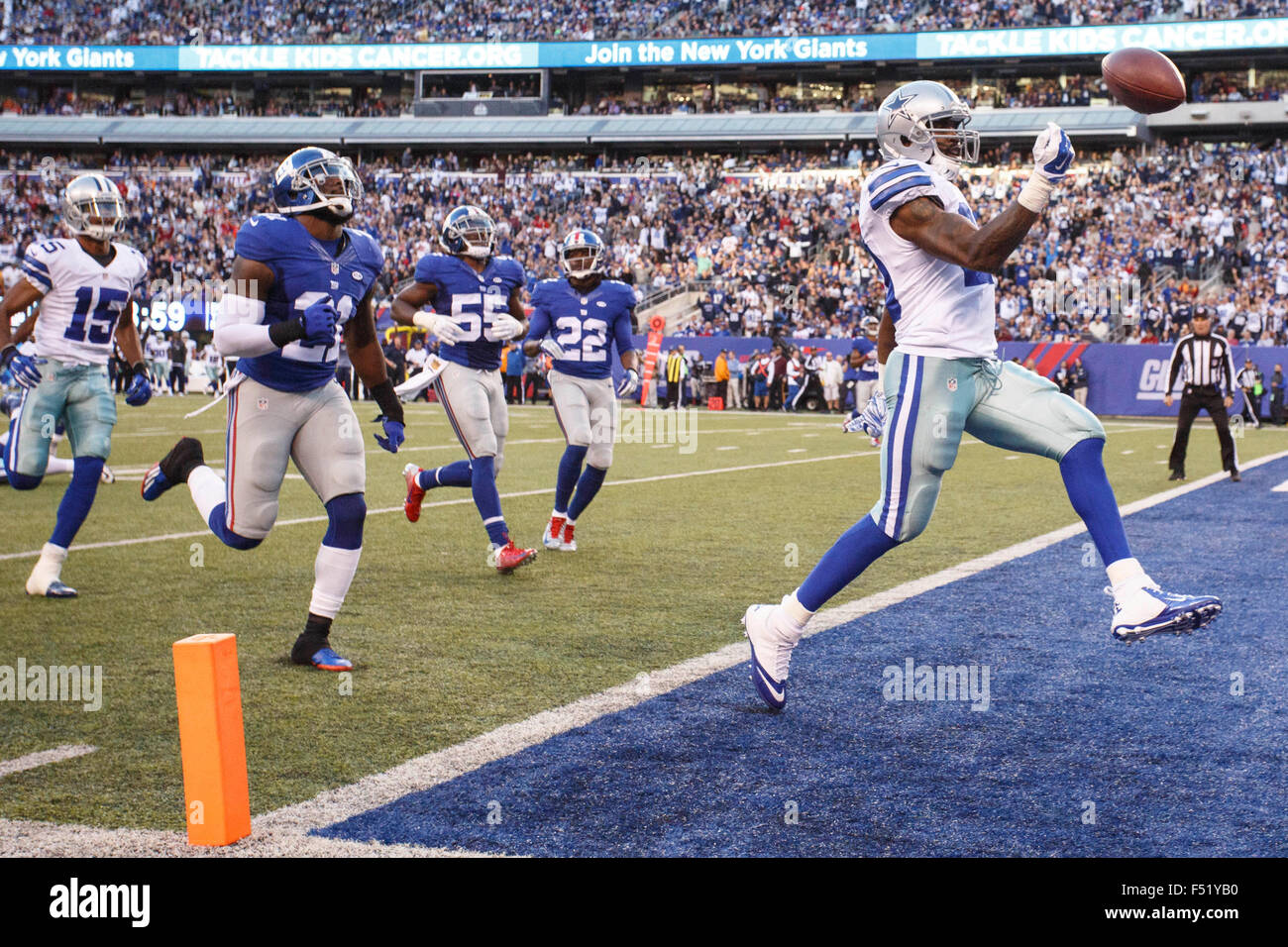 East Rutherford, New Jersey, USA. 25th Oct, 2015. Dallas Cowboys ...