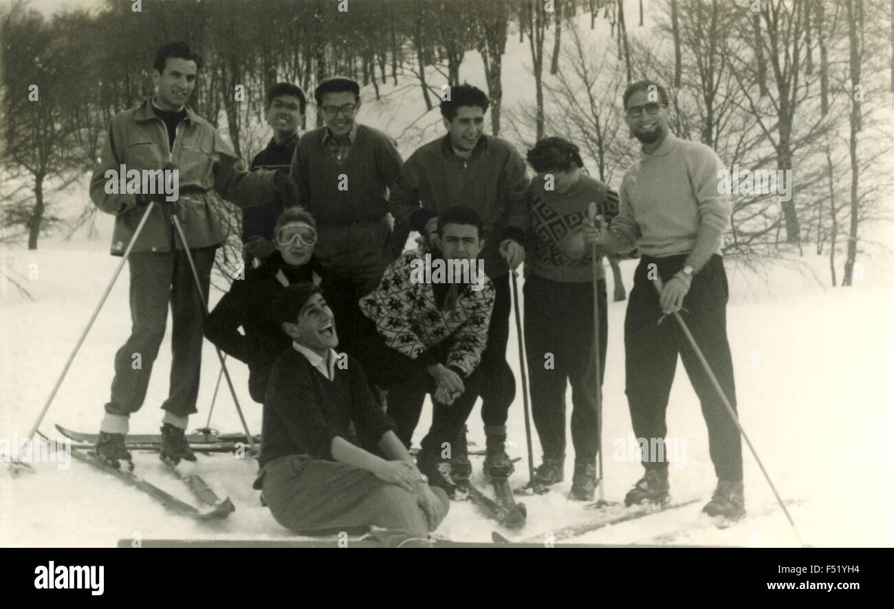Group of friends on the ski slopes , Italy Stock Photo - Alamy