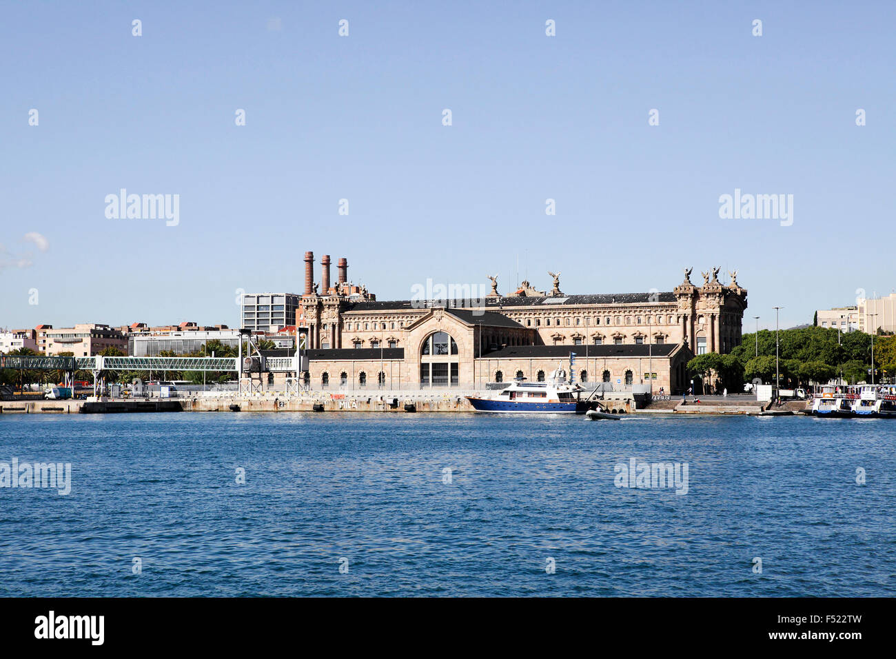 Old customs building hi-res stock photography and images - Alamy
