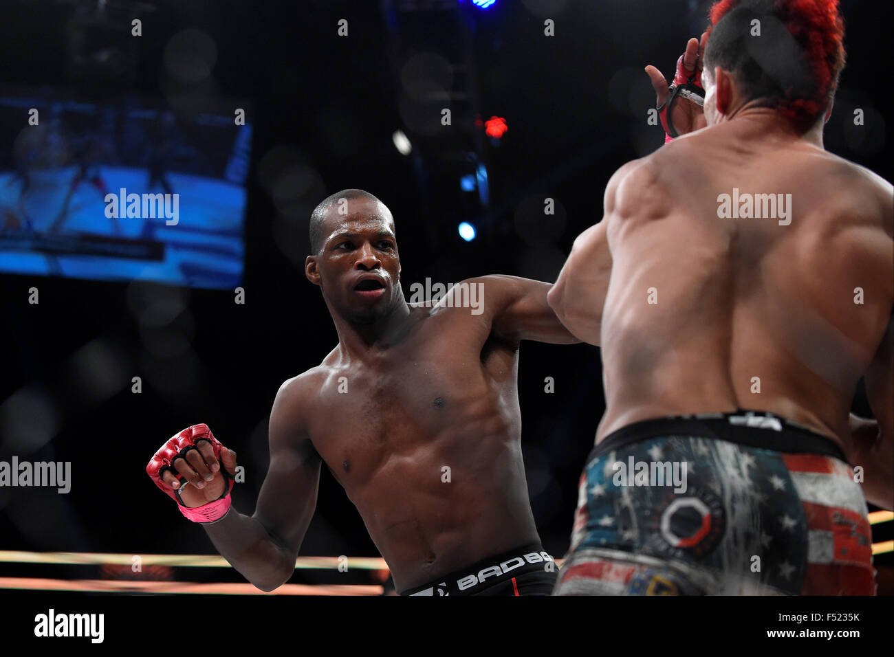 The sun page 3 hi-res stock photography and images - Alamy