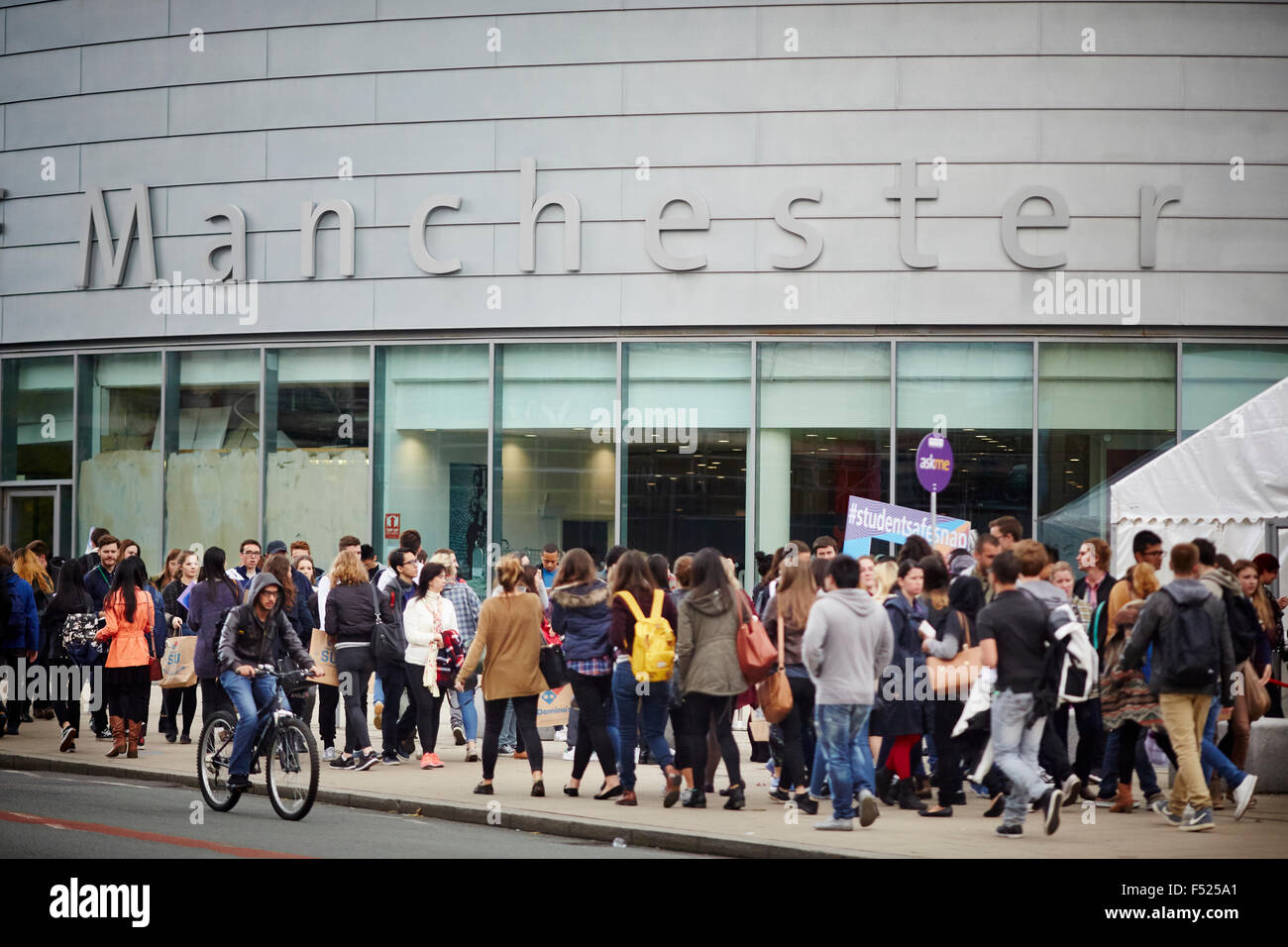 Manchester University freshers week on Oxford Road outside the student ...